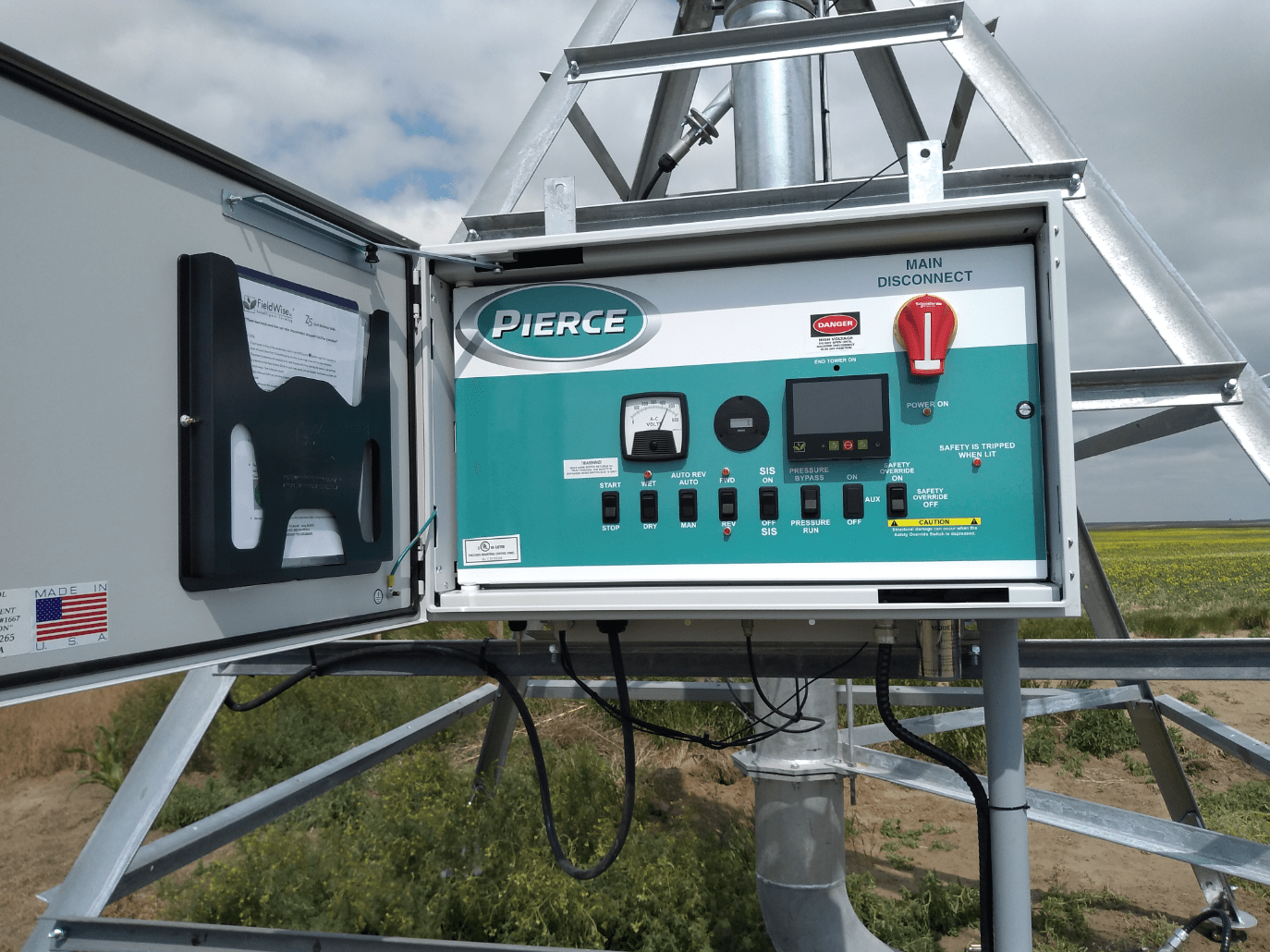 Universal Computer Panel - FieldWise